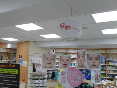Eclairage LED d'une pharmacie - Addis Lighting