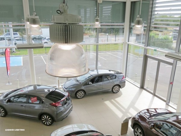 Eclairage led d'une concession automobile - Addis Lighting