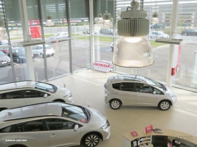 Eclairage led d'une concession automobile - Addis Lighting